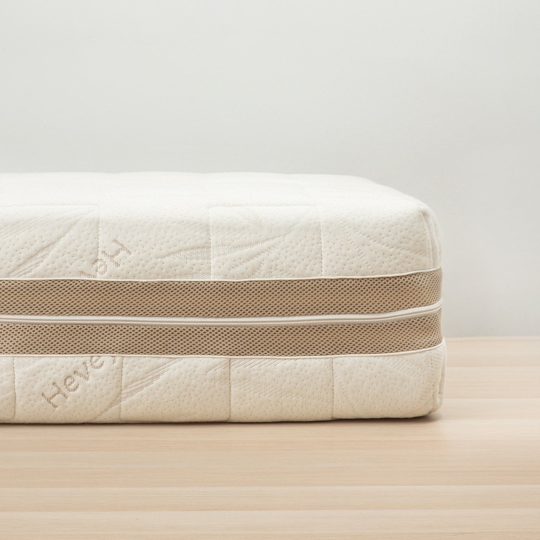 Organic Latex Mattresses & Natural Bedding Accessories - Heveya® AU